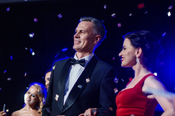 Schyssta sätt att lära in språket med Liber Sfi Digital “Lunis” (eller ...